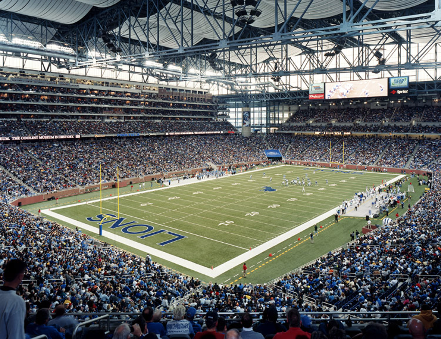 Photo Release -- Detroit's $500 Million Ford Field Offers
